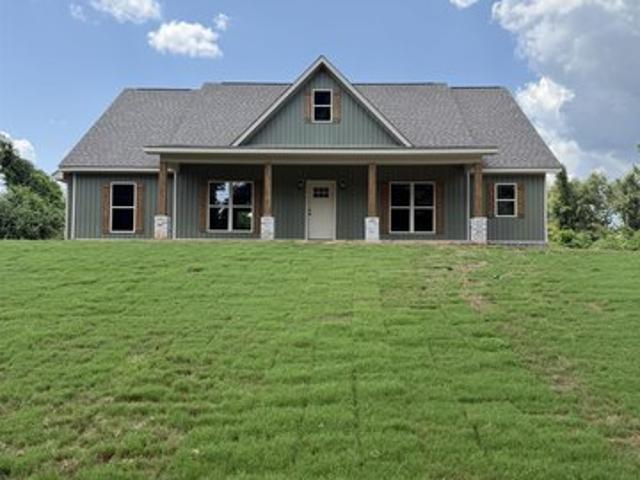 200 Kristin Ln, Thorsby, AL 35171