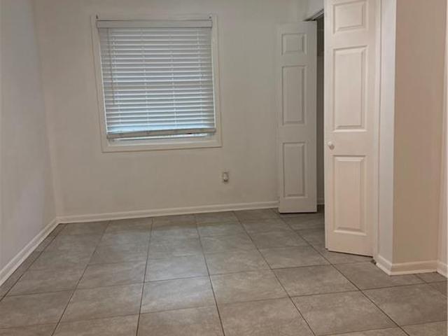 200 Houma Boulevard