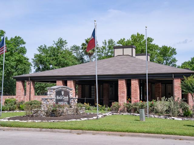 200 Hollow Tree Ln, Unit 6042, Houston, TX 77090 | MLS #68057 | Compass