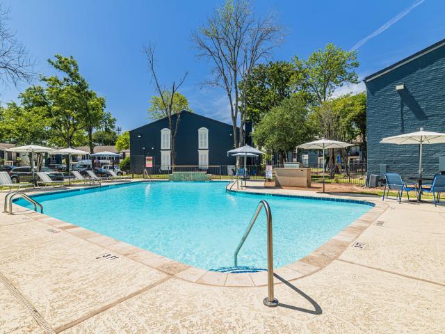 200 Hollow Tree Ln, Unit 21031, Houston, TX 77090 | MLS #5233