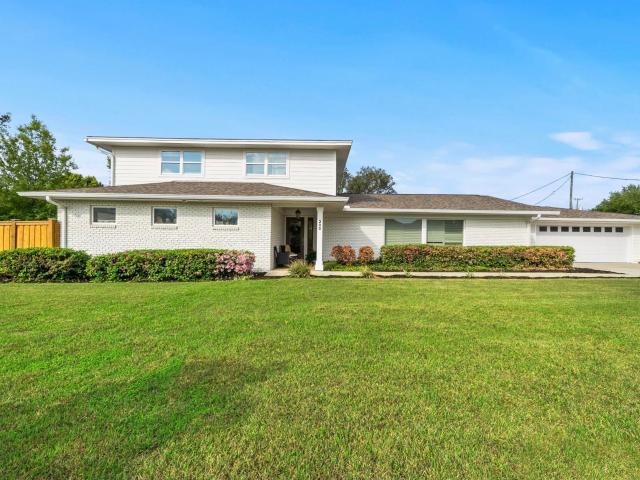 200 Hollis Ave, Panama City, FL 32401 | Compass
