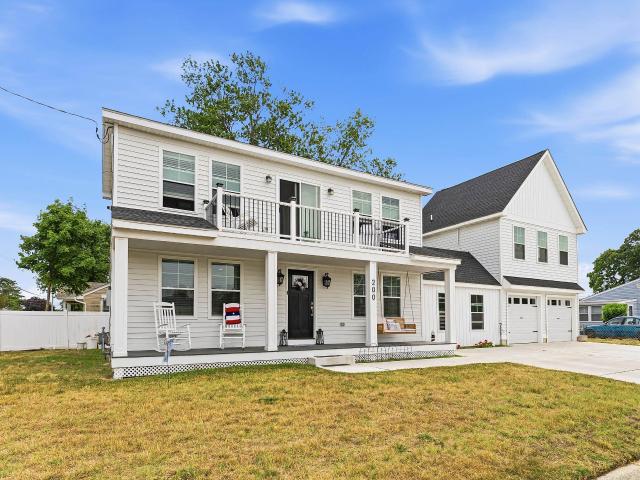 200 Holmes Avenue