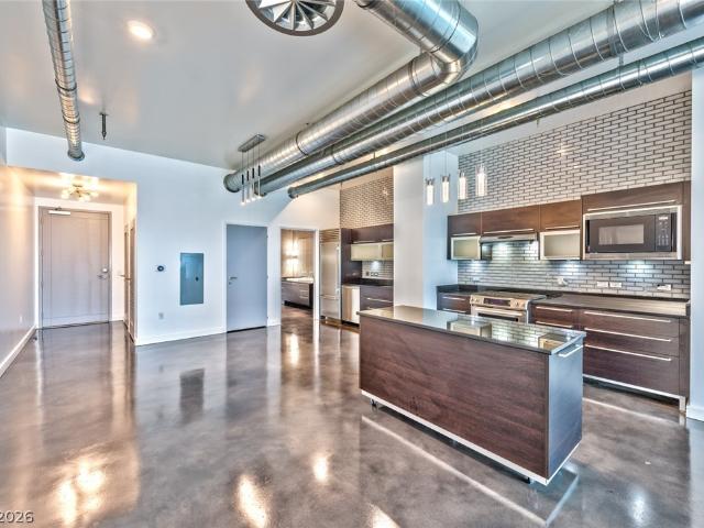 200 Hoover Avenue 1708