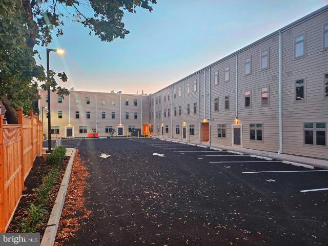 200 Hamilton Avenue # 102