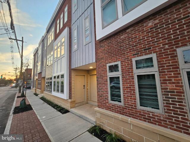 200 Hamilton Avenue # 214