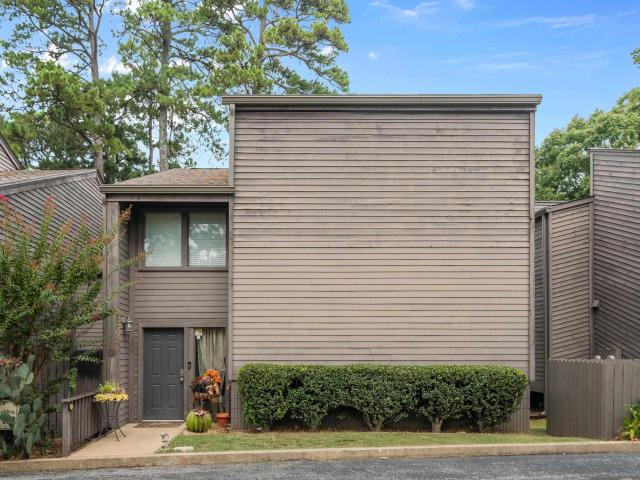 200 Hamilton Oaks Drive # K 2