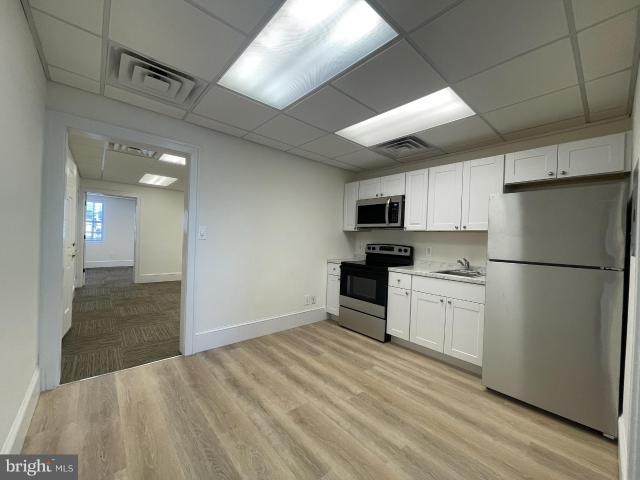 200 High St W, Glassboro, NJ 08028 | MLS #NJGL2071