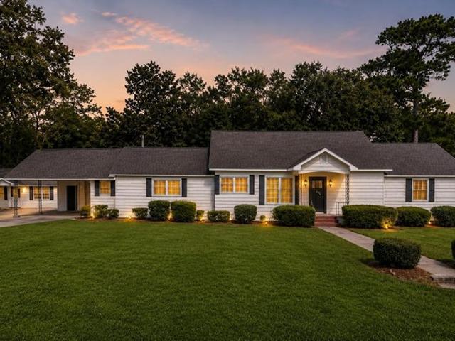 200 Hill St, Moncks Corner, SC 29461