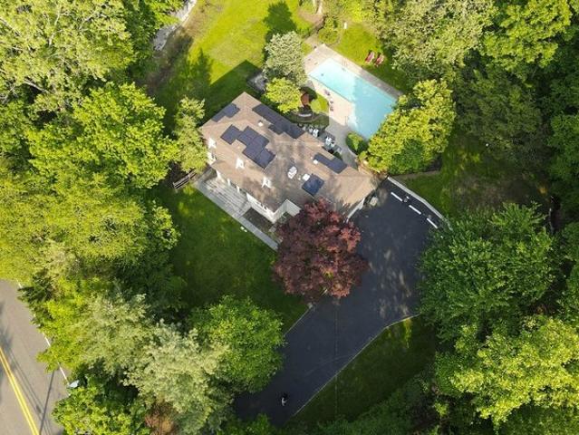 200 Hillside Ave, Cresskill, NJ 07626