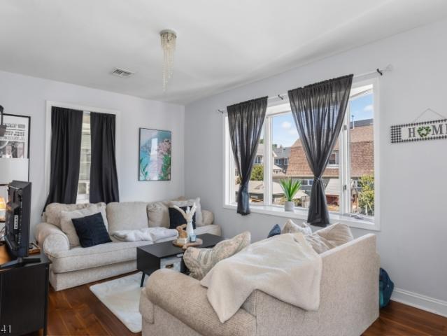 200 Joralemon St # 2