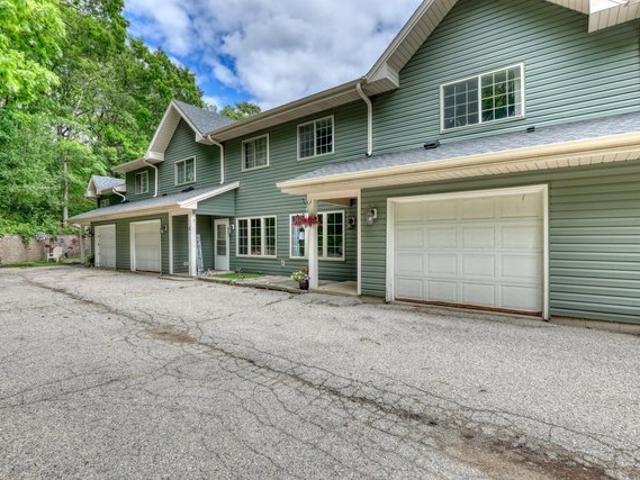 200 James St Unit F, Slinger, WI 53086