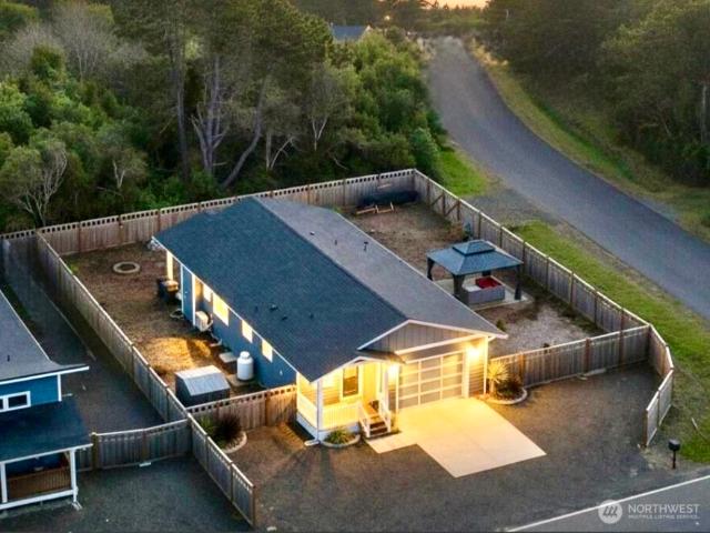 200 Ocean Shores Blvd Boulevard NW