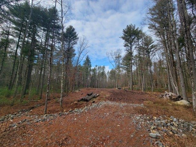 200 Orcuttville Rd, Stafford, CT 06076