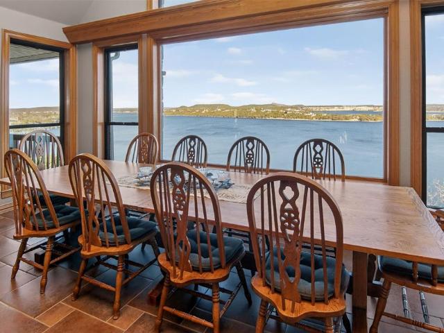 200 Oyster Bay