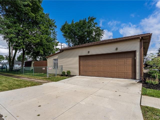 200 Lou Ann Dr