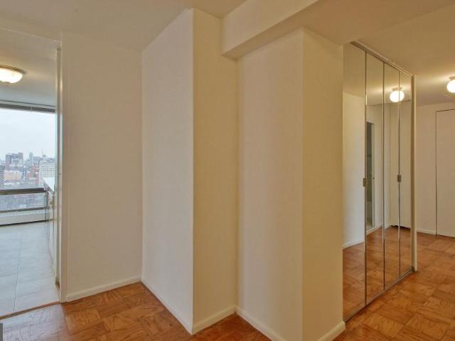 200 Locust St, Unit 28AN, Philadelphia, PA 19106 | MLS #PAPH2607 | Compass