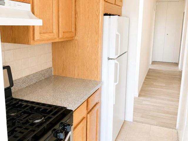 200 Locust Street # 4DN