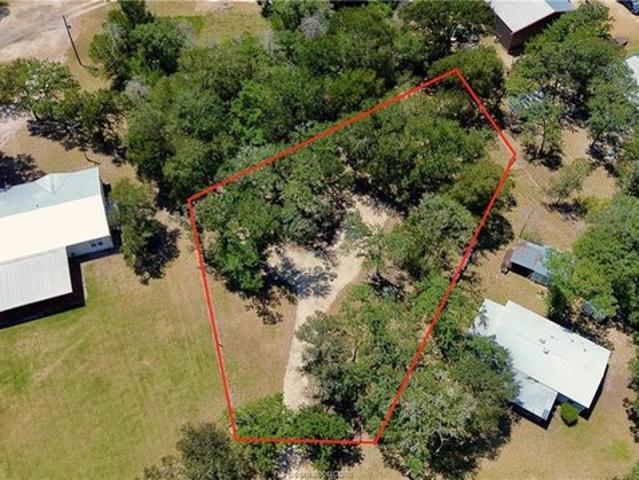 200 Lombardi Ln, Somerville, TX 77879