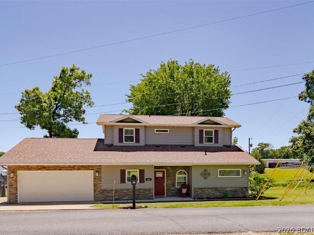 200 Long Acres Drive