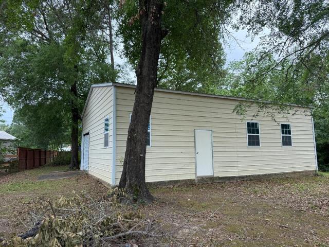 200 Lagoon Drive