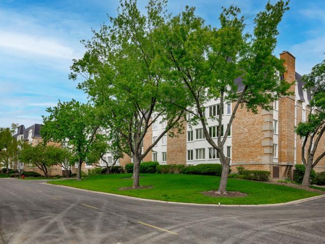 200 Lake Boulevard # 415
