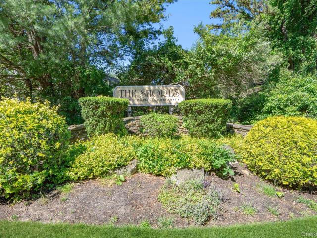 200 lake pointe circle 200