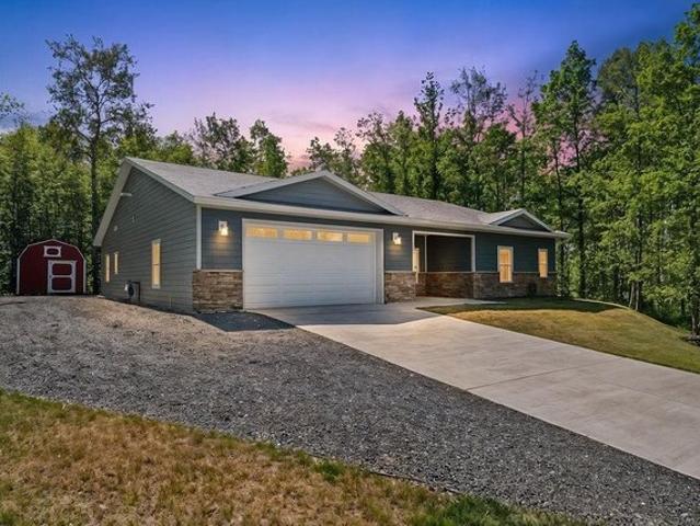 200 Langhorst Ct, Moose Lake, MN 55767
