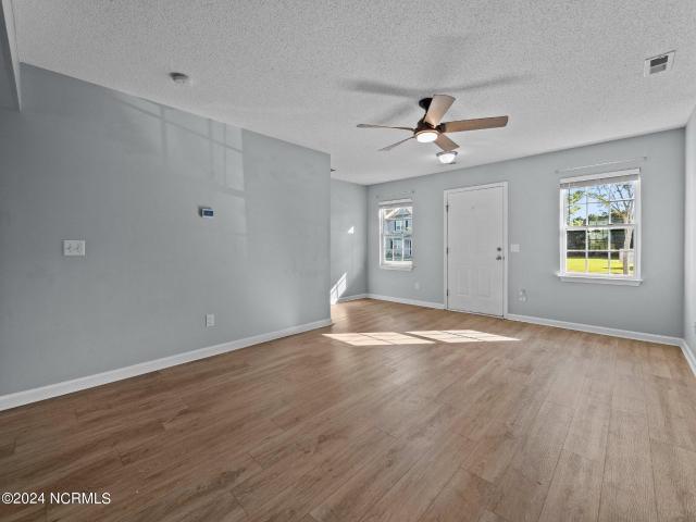 200 Lanieve Court # 7
