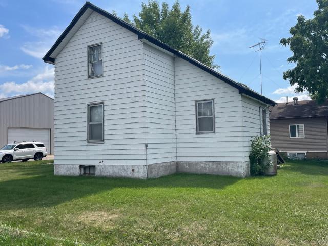 200 Larson Avenue