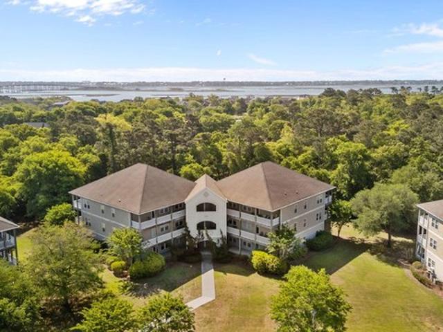 200 Lighthouse Ln Apt A2, Cedar Point, NC 28584