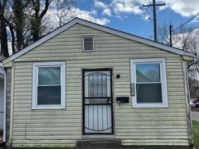 200 Mohawk Ave, Louisville, KY 40209