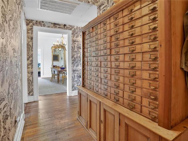 200 Montgomery Ferry Drive NE 19