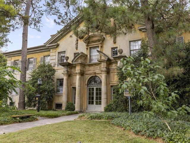 200 Montgomery Ferry Drive NE 30