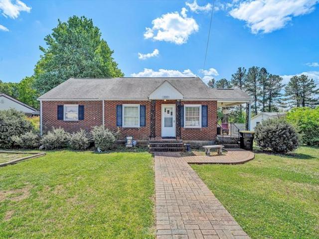 200 Montview Ave, Rocky Mount, VA 24151