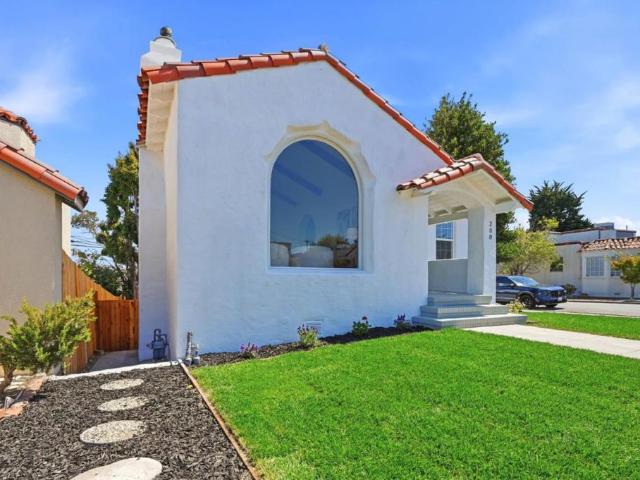 200 Magnolia Avenue