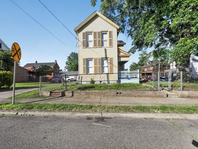 200 Maple St, Saint Bernard, OH 45216