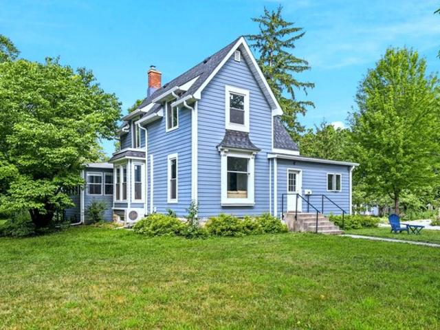 200 Maple St, Northfield, MN 55057