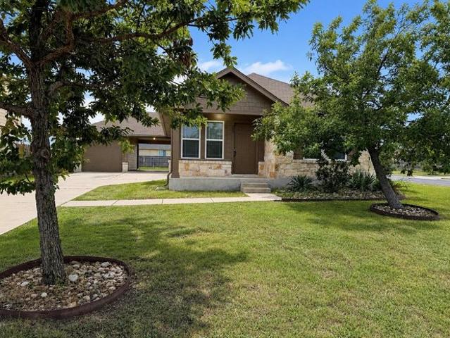 200 McCoy Ln, Hutto, TX 78634