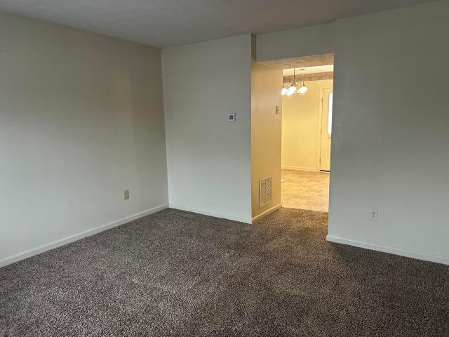 200 McDaniel Avenue # 4