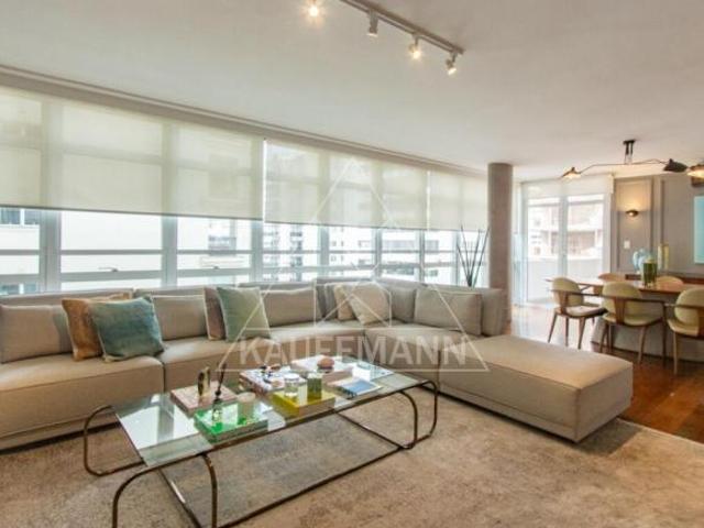200 metros, apartamento impecável em Higienópolis