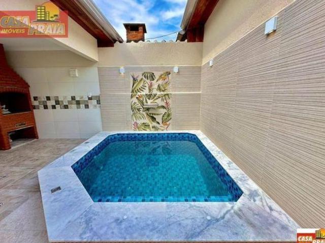 200 Metros da Praia! Casa Moderna com Piscina, Churrasqueira e Ambientes Integrados, 94,67 m² por R$
