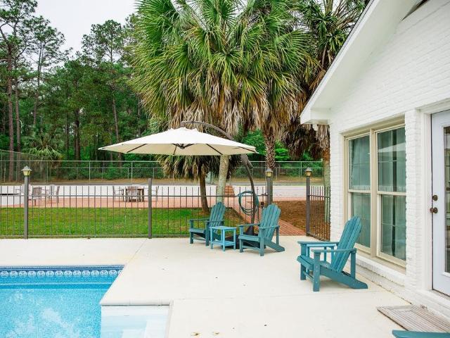 200 Mimosa Lane