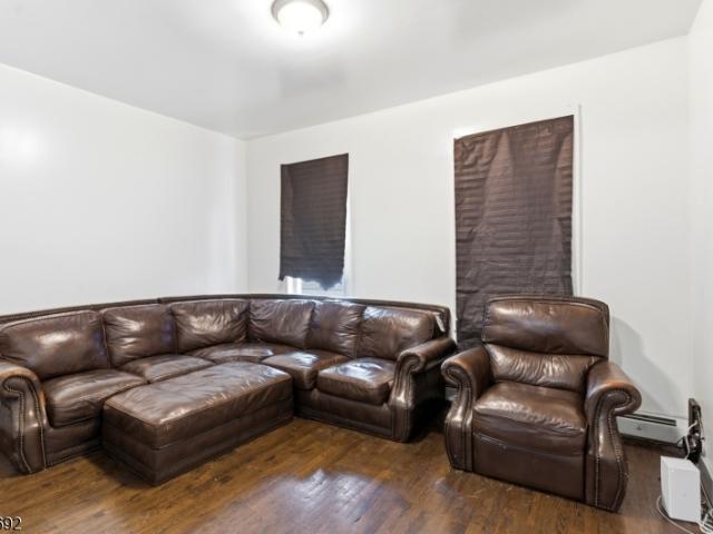 200 Munn Ave
