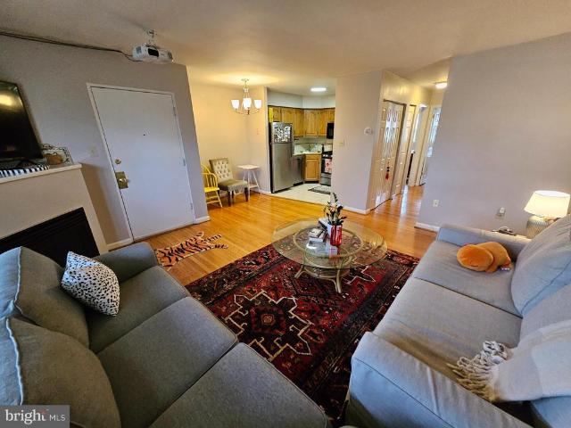 200 N Wayne Avenue # 9