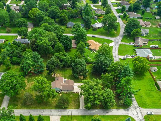 200 N Aspen Lane