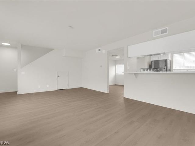 200 N Bruce St Apt C, Las Vegas, NV 89101