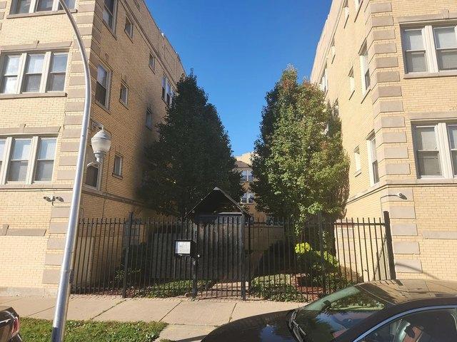 200 N Kenneth Ave, Chicago, IL 60624