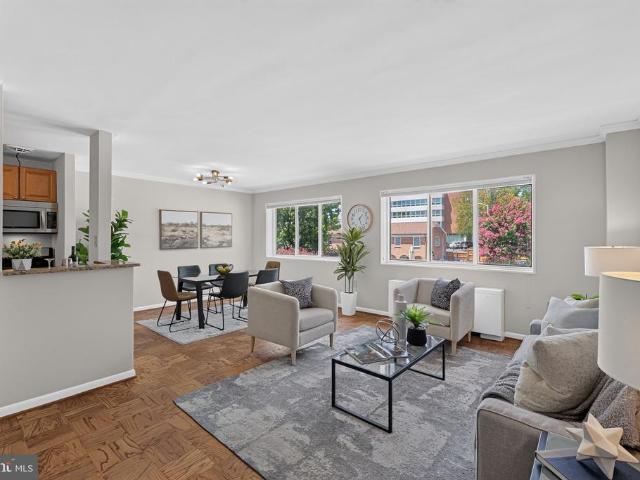 200 N Maple Avenue # 314