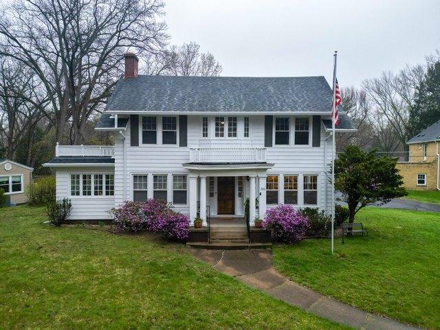 200 N Marquette Trl, Michigan City, IN 46360