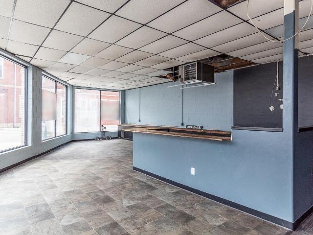 200 N PEARL Street